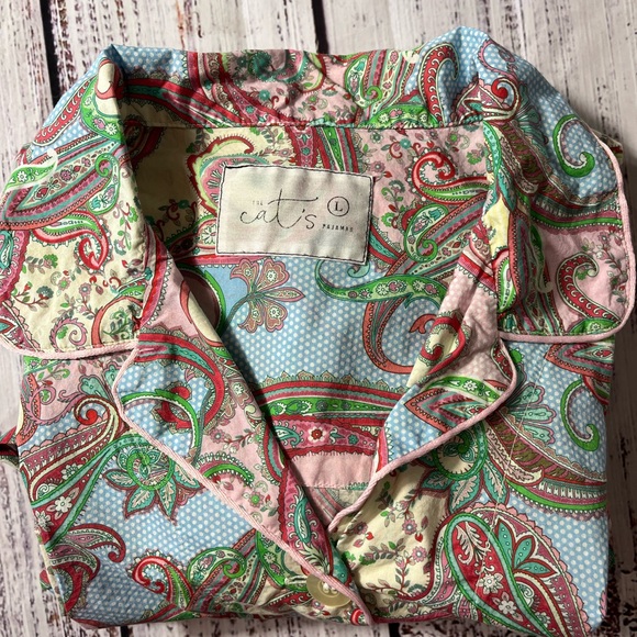 cats pajamas | Intimates & Sleepwear | Womens Paisley Pajama Set ...